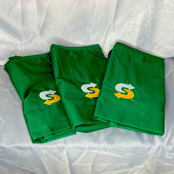 Subway | Dining | New Subway Aprons Three Pack | Poshmark